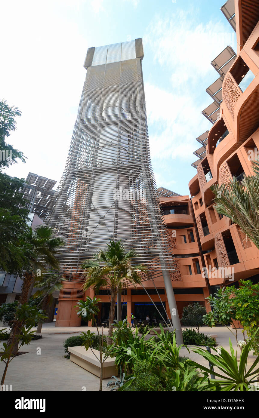 Masdar city wind tower Banque de photographies et d’images à haute ...