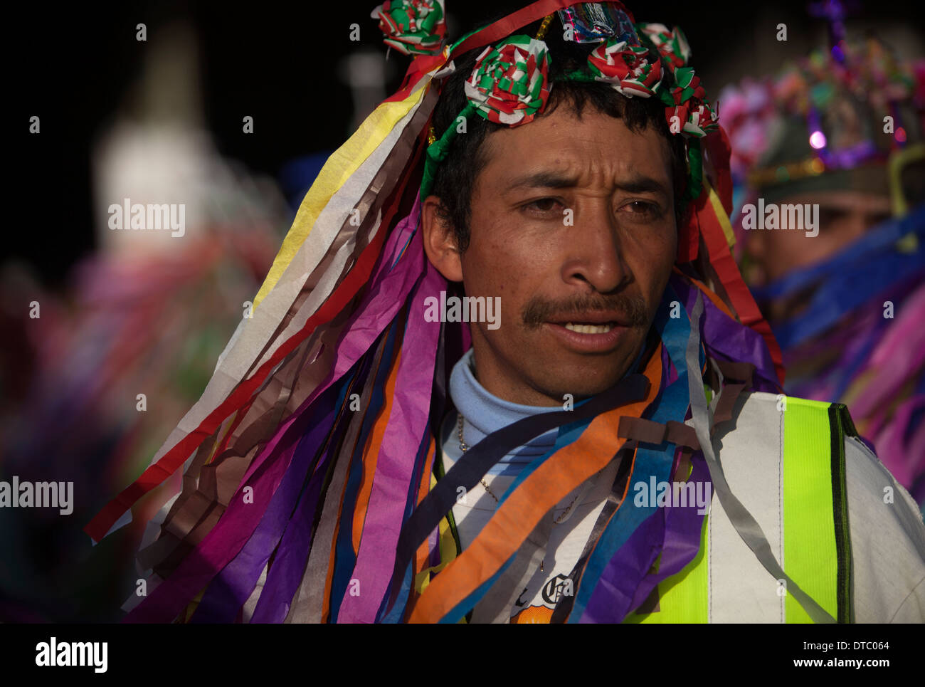 Un danseur de Guachinango, Puebla en prestation au pèlerinage à la ...