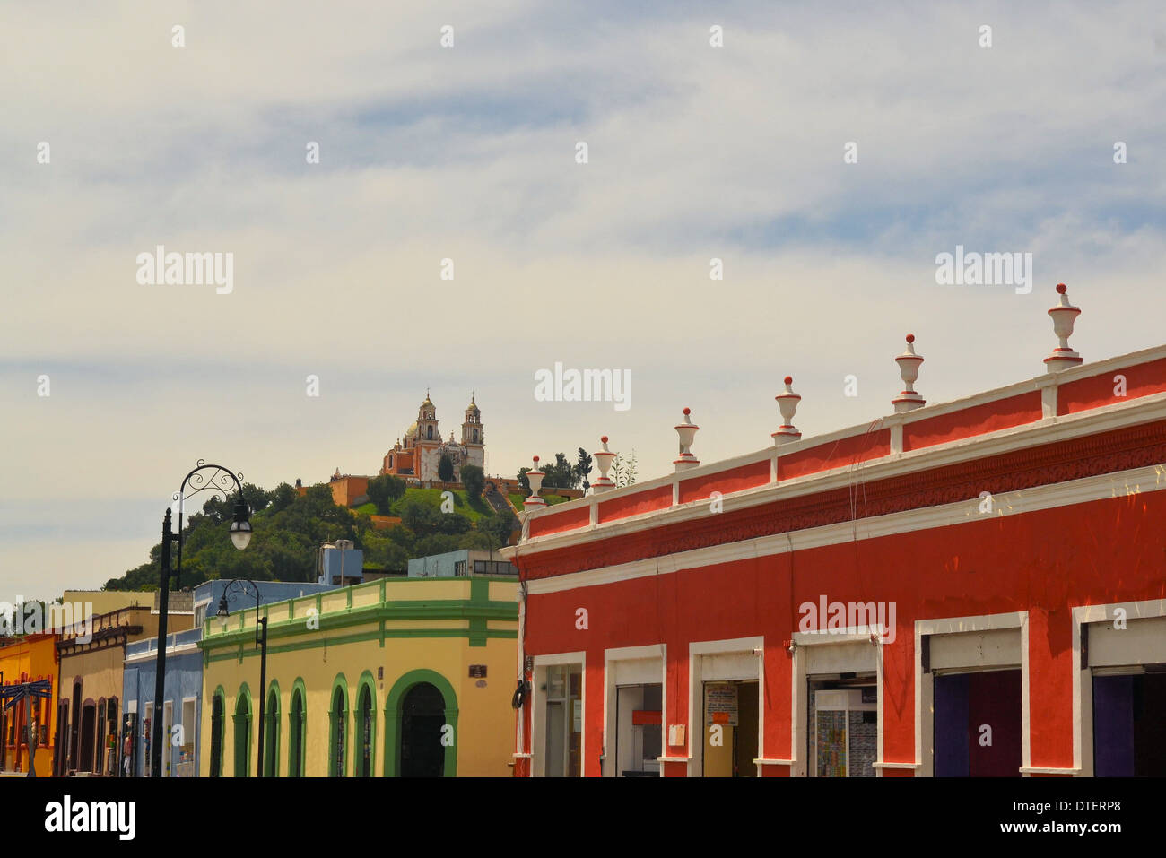 Grande pyramide de cholula Banque de photographies et d’images à haute ...