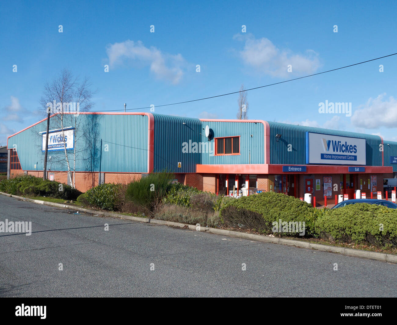 Logo wickes france Banque de photographies et d’images à haute ...