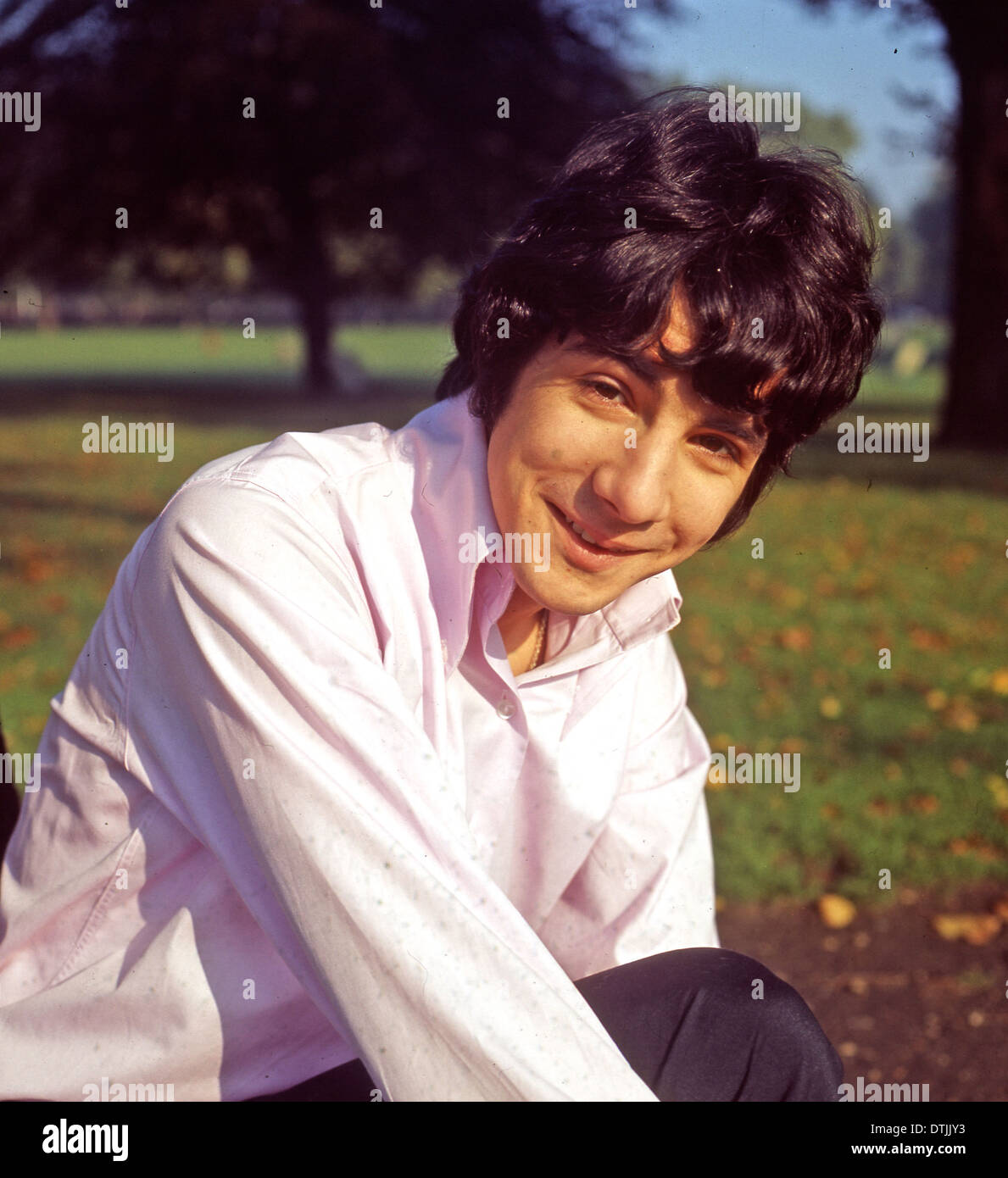 Cat stevens singer 1967 Banque de photographies et d’images à haute ...