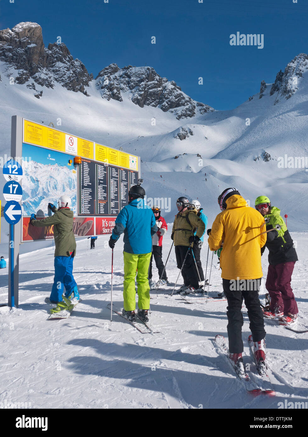 Plan des pistes de ski Banque de photographies et d’images à haute ...