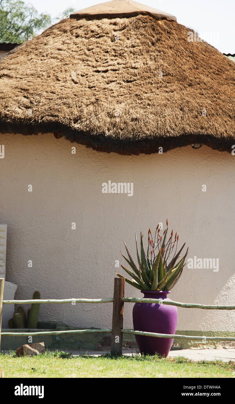 Cabane africaine Banque de photographies et d’images à haute résolution - Alamy