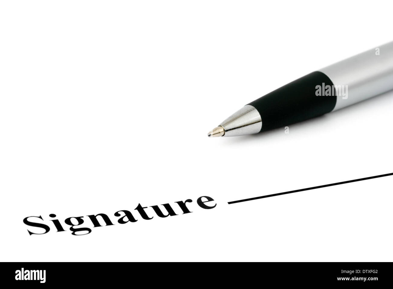 Stylo et formulaire de contrat Banque d'images détourées - Alamy