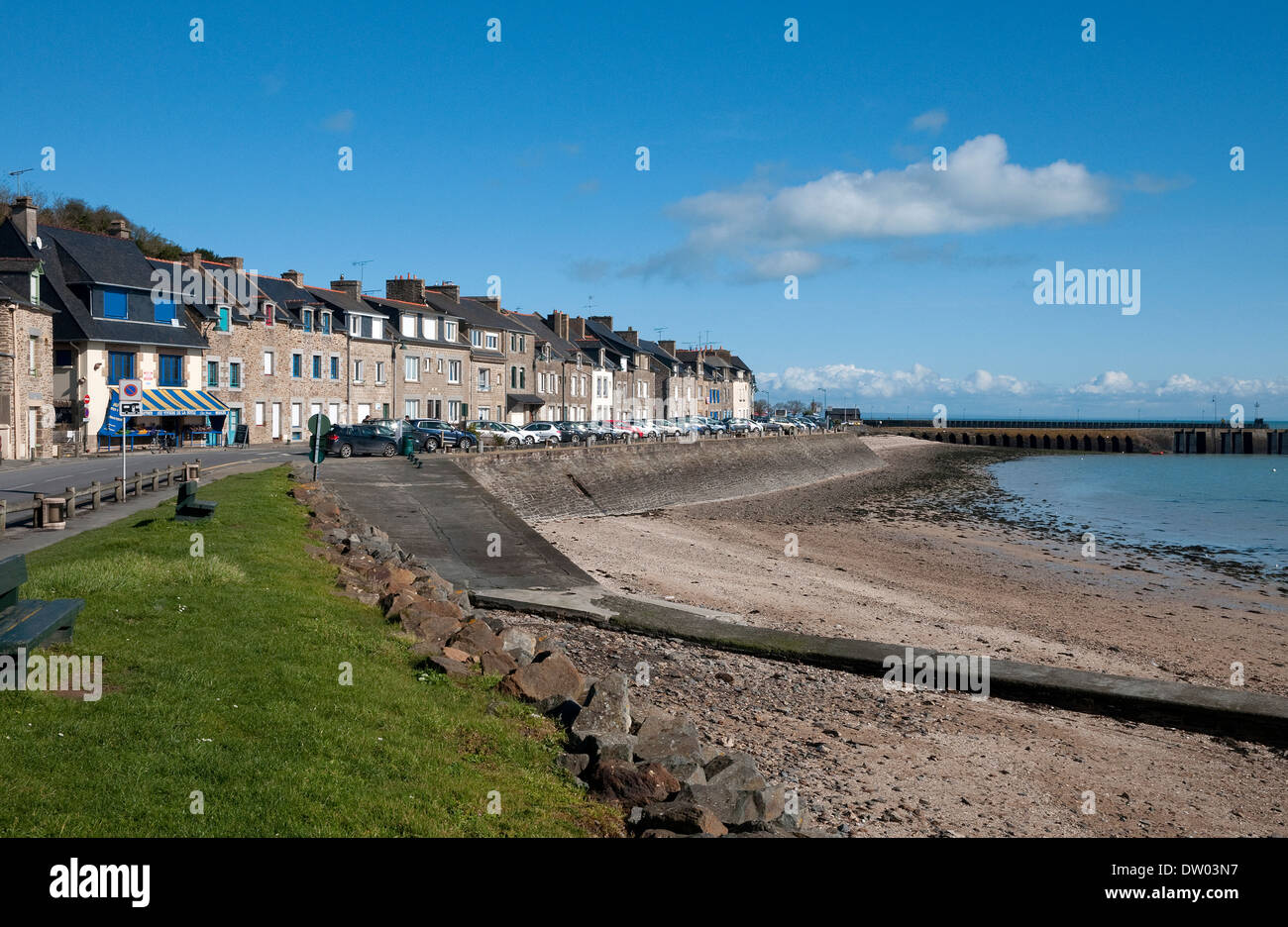Cancale rue Banque de photographies et d’images à haute résolution - Alamy