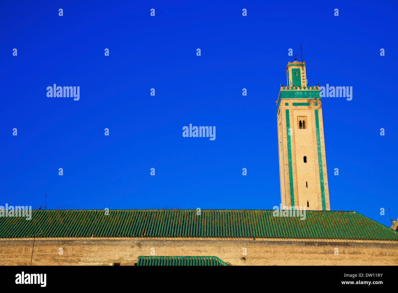 Mosque rcif rcif square fez Banque de photographies et d’images à haute ...