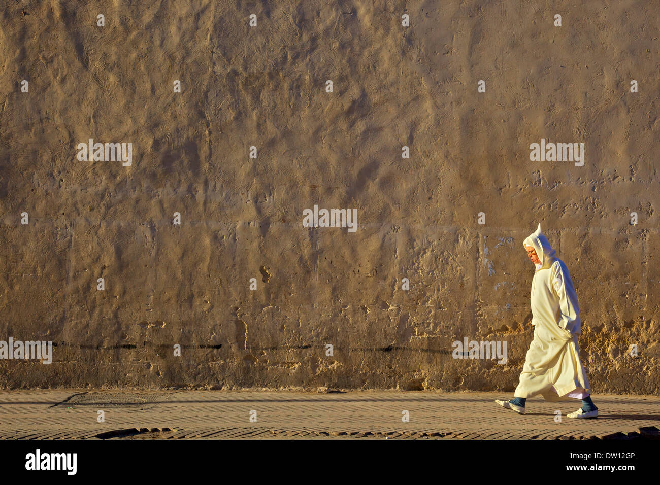 Homme marocain traditionnel Banque de photographies et d’images à haute ...