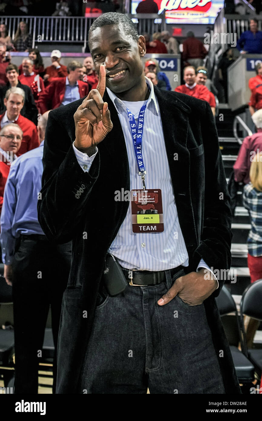 Points Dikembe Mutombo son doigt et dit NON NON PAS D'après le jeu de ...