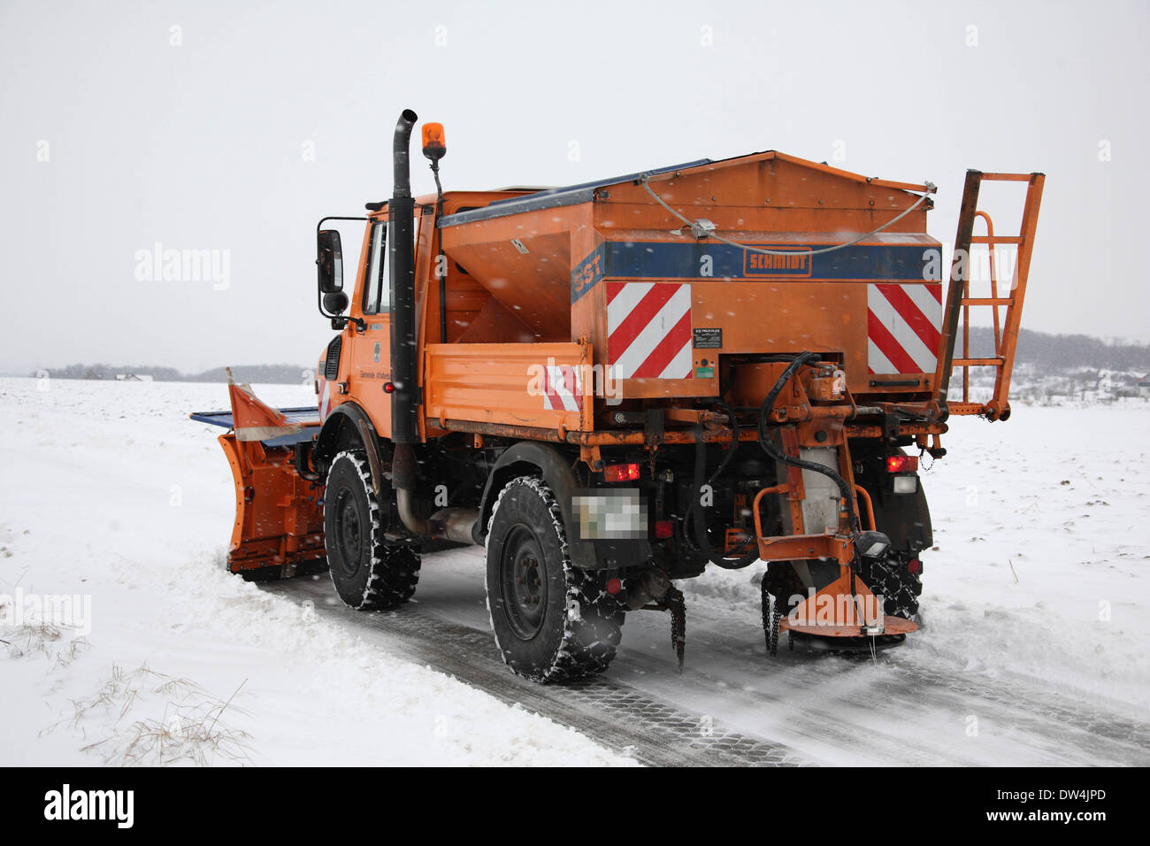 Unimog mercedes transport Banque de photographies et d’images à haute ...