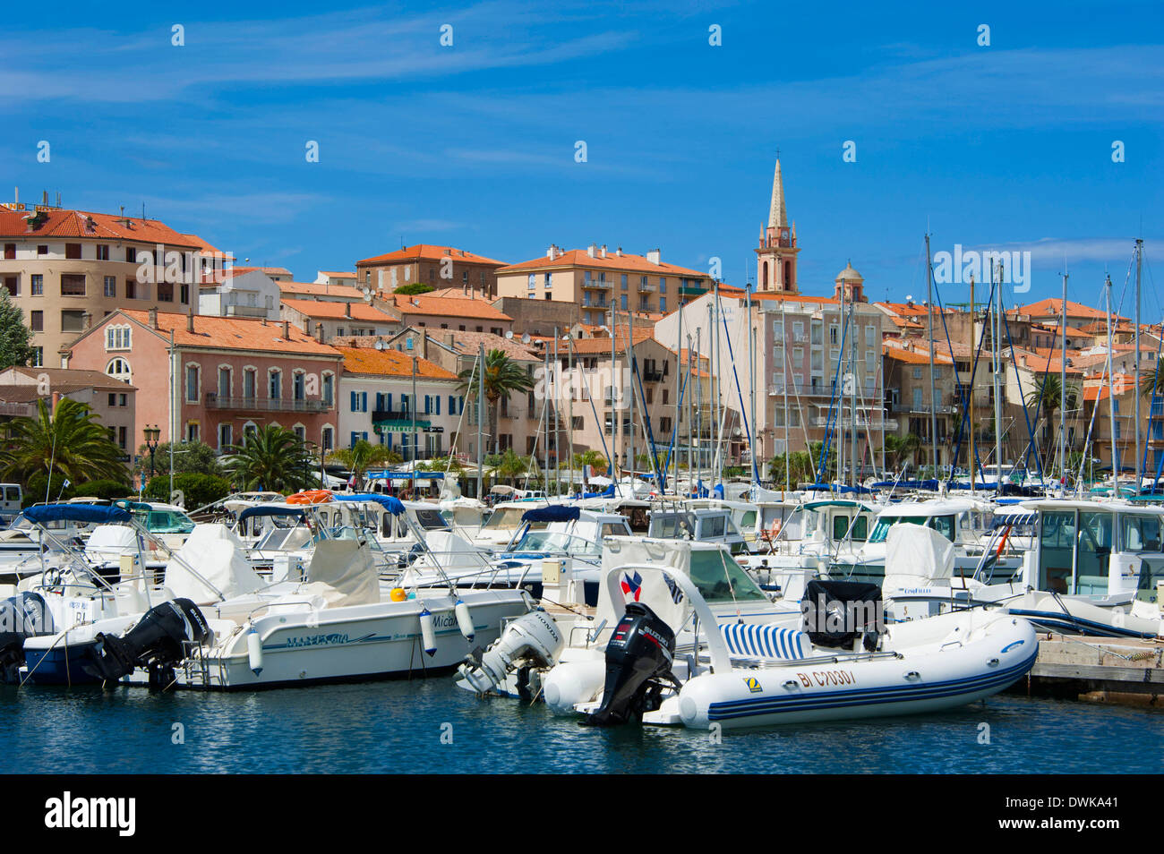 Vieille ville de calvi Banque de photographies et d’images à haute ...