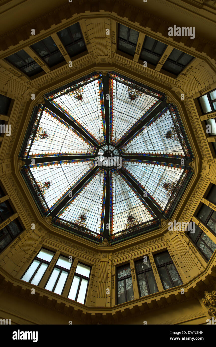 Centre commercial octogone Banque de photographies et d’images à haute ...