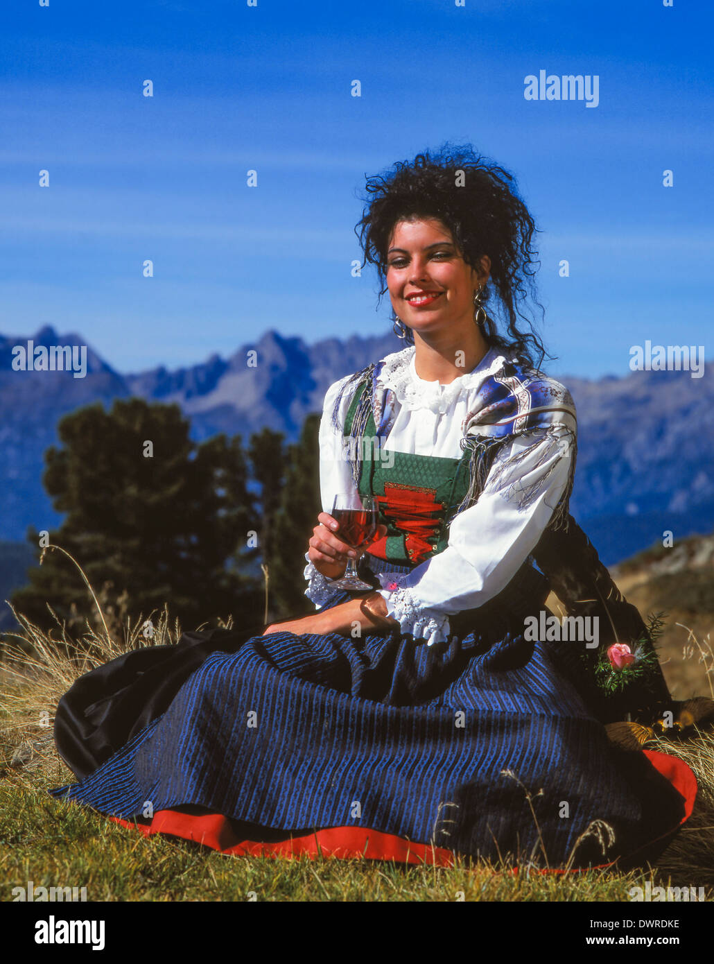 Young woman in tyrolean costume Banque de photographies et d’images à ...