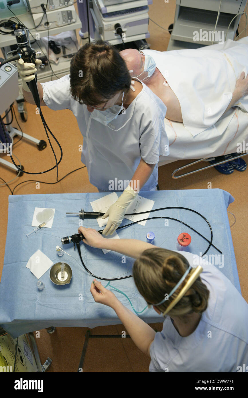 Bronchial endoscopy Banque de photographies et d’images à haute ...