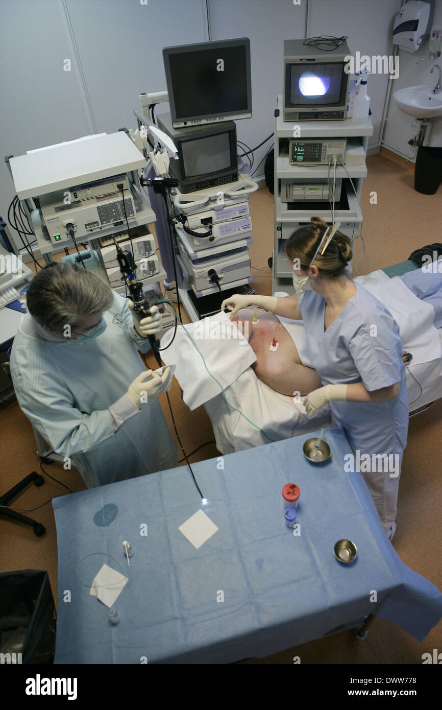 Bronchial endoscopy Banque de photographies et d’images à haute ...