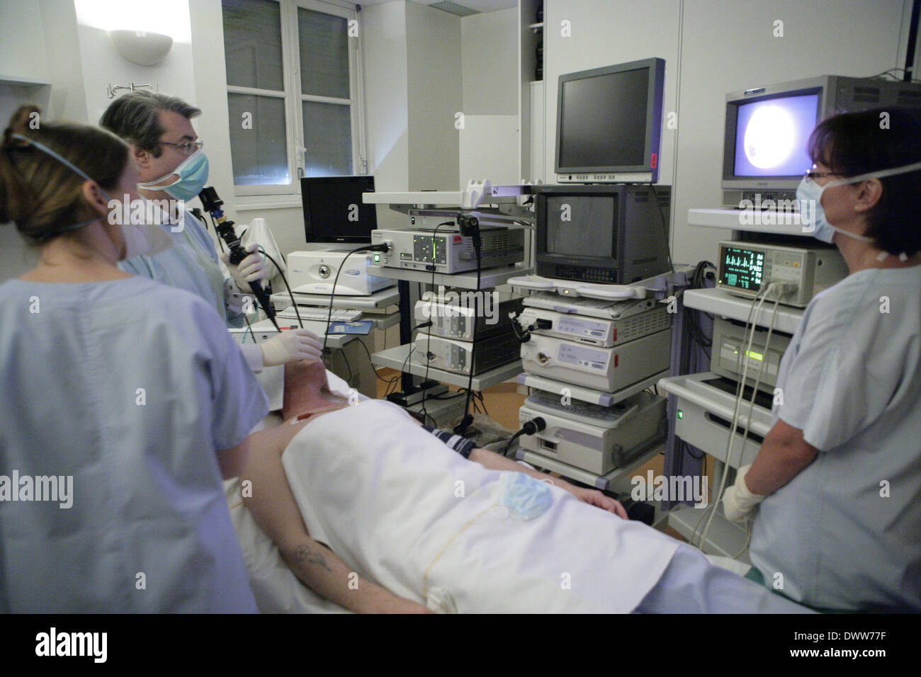 Bronchial endoscopy Banque de photographies et d’images à haute ...
