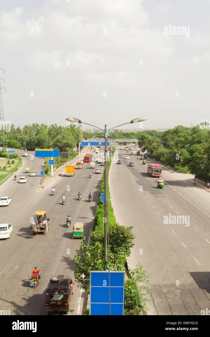 Le trafic routier sur les Indiens, la circulation sur l'Autoroute, Vue ...