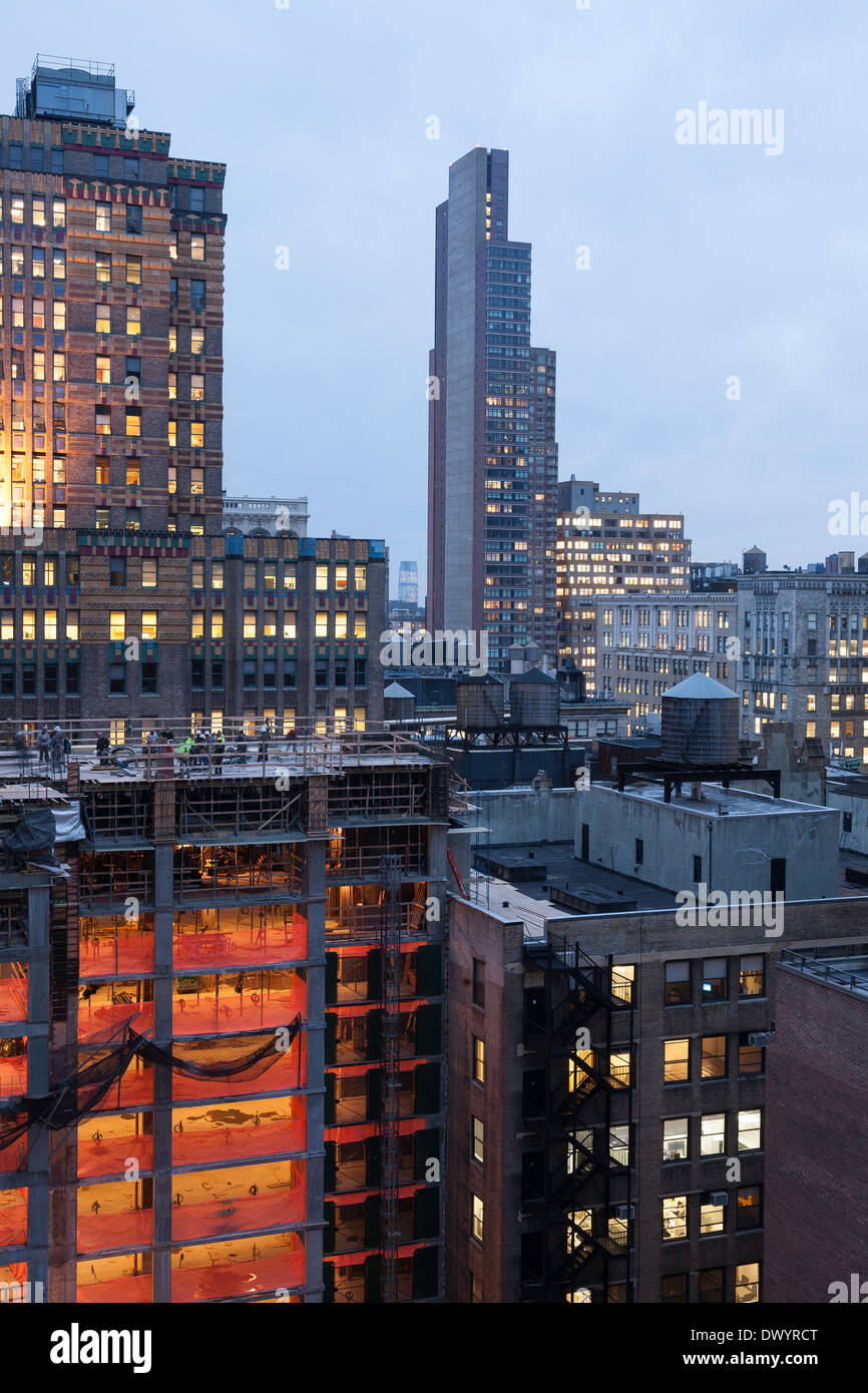 High rise building construction Banque de photographies et d’images à ...