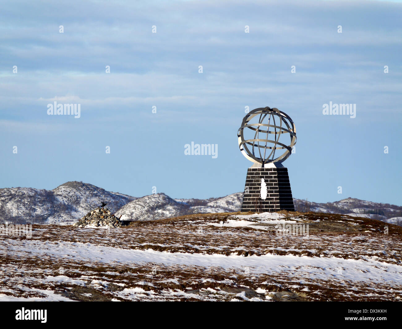 Arctic circle monument Banque de photographies et d’images à haute résolution - Alamy