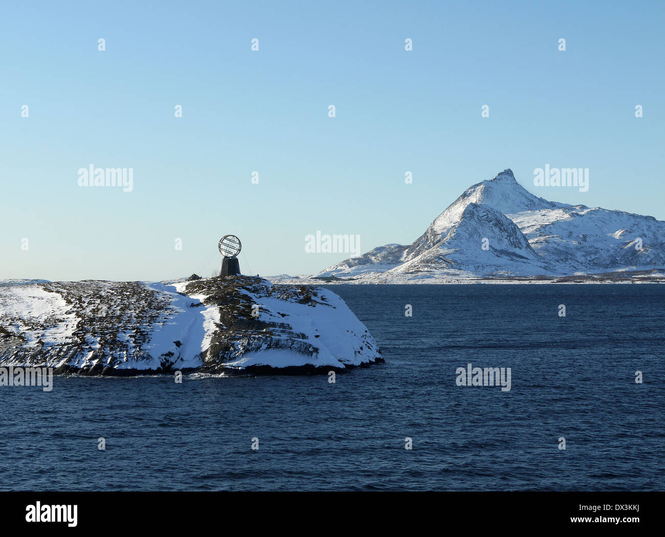 Monument du cercle arctique Banque de photographies et d’images à haute ...