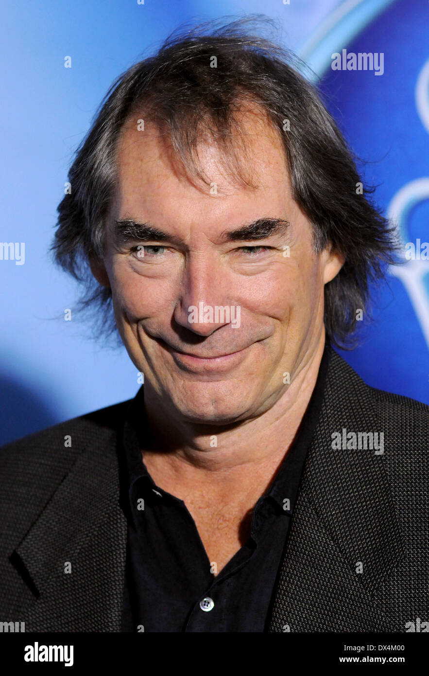 Timothy dalton Banque de photographies et d’images à haute résolution ...