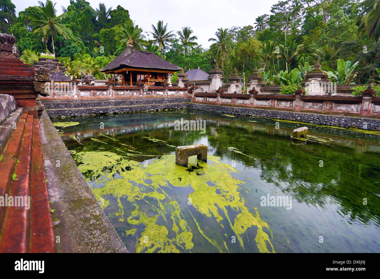 Temple tirta empul Banque de photographies et d’images à haute ...