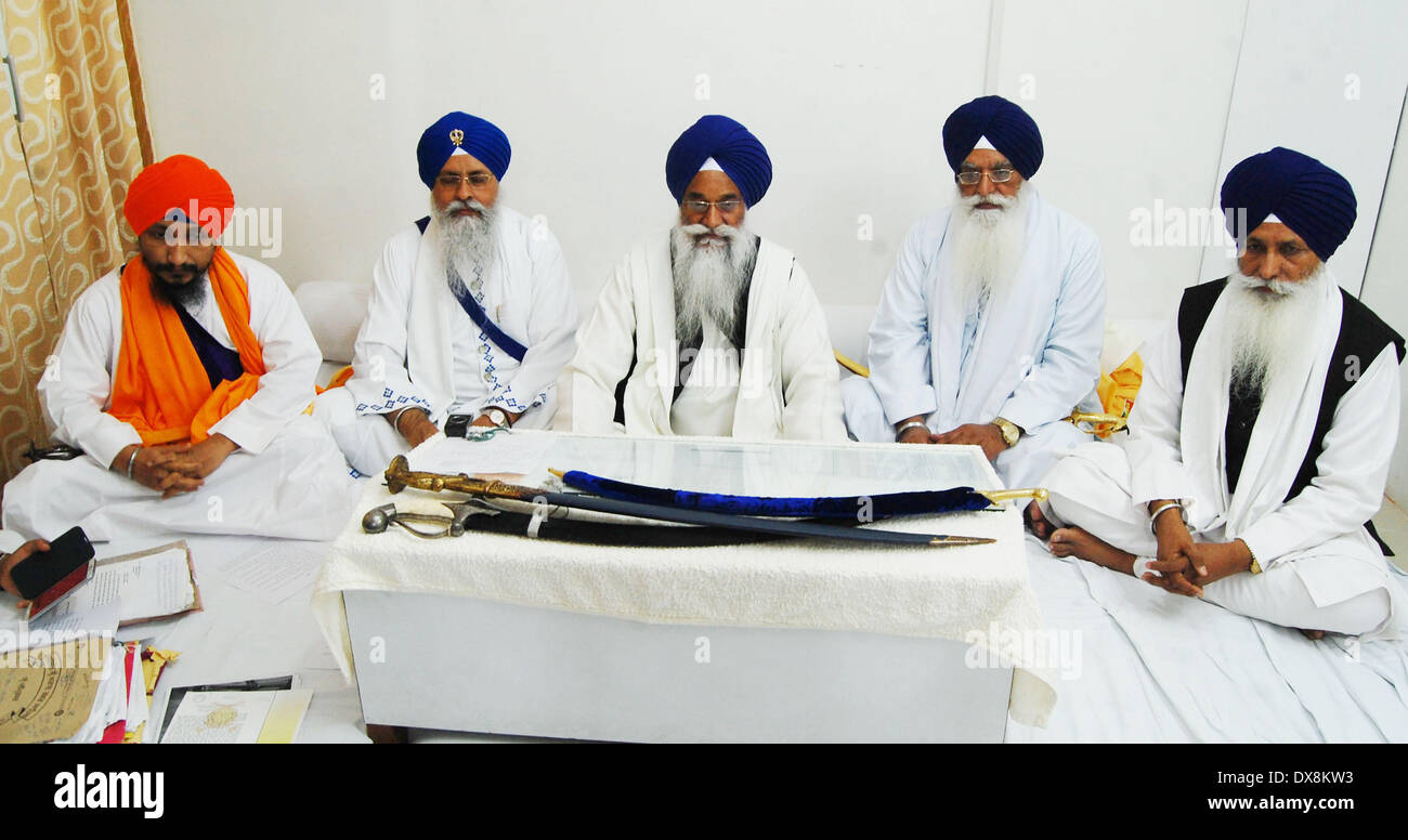 Sri akal takhat sahib Banque de photographies et d’images à haute ...