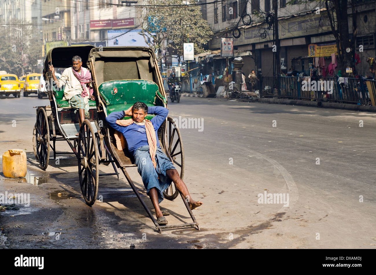 Kolkata hand pulled rickshaw india Banque de photographies et d’images ...