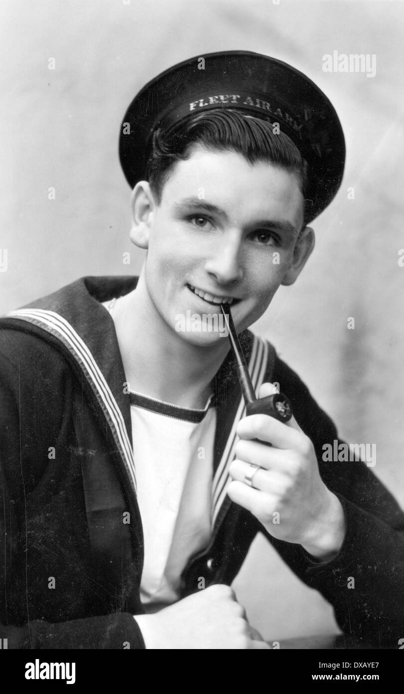 La Marine royale pendant la seconde guerre mondiale. Un marin en ...