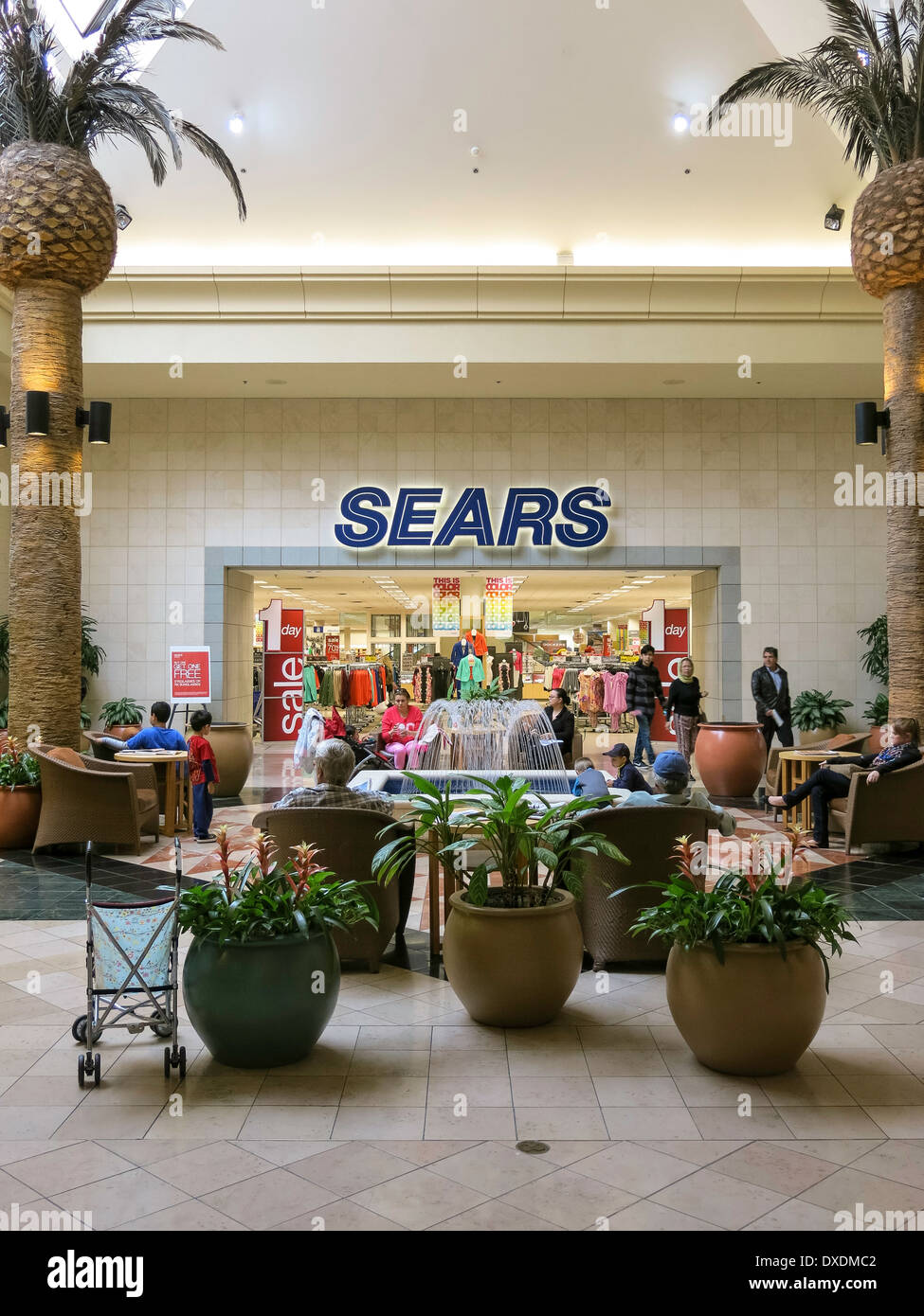 Entrée du magasin sears Banque de photographies et d’images à haute ...