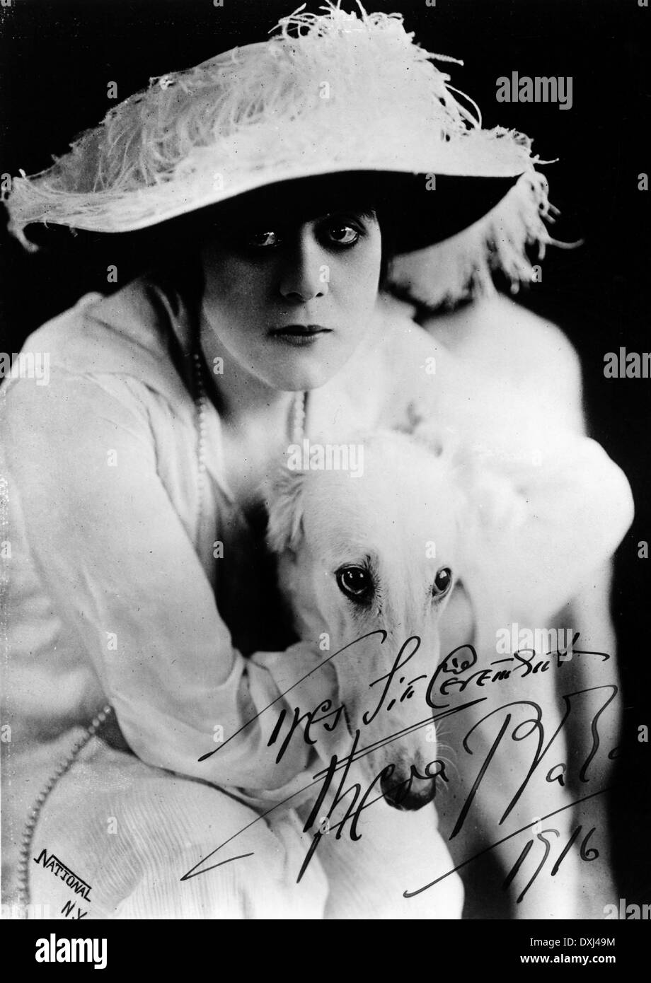 Theda bara Banque de photographies et d’images à haute résolution - Alamy