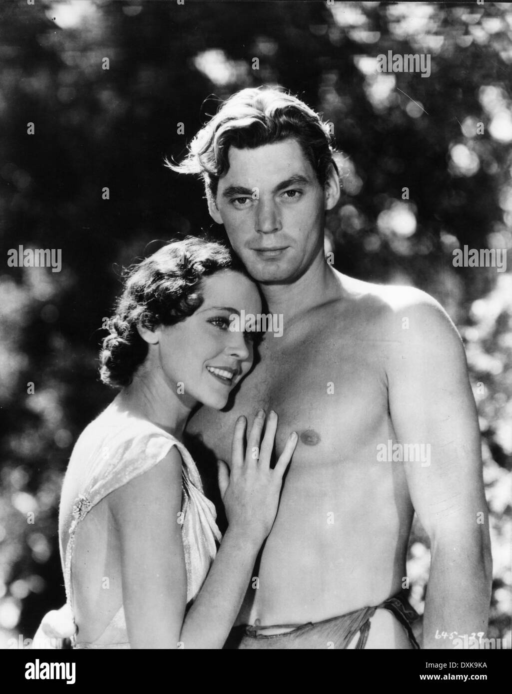 Tarzan the ape man 1932 johnny weissmuller Banque de photographies et d ...