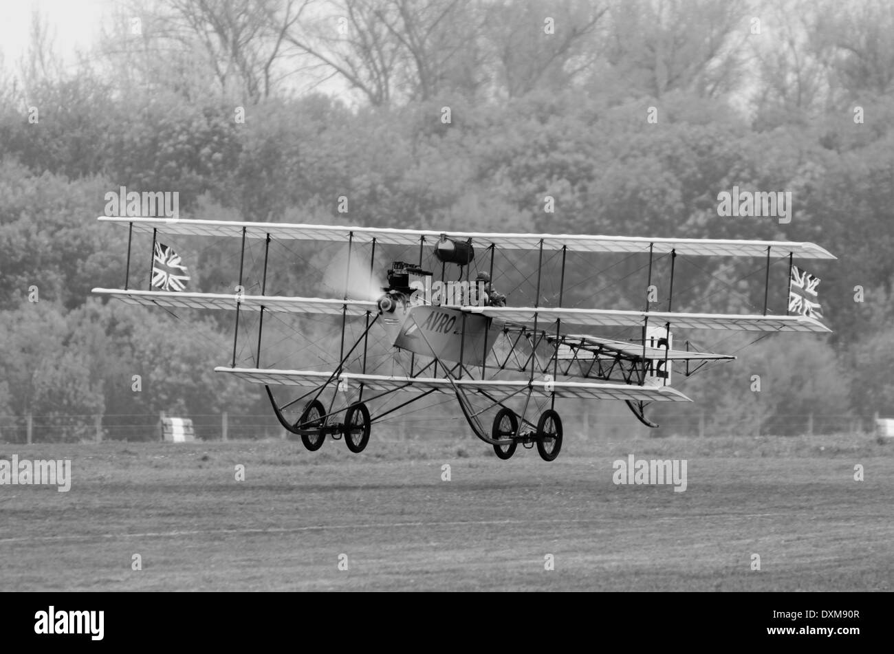 Avion triplan Banque de photographies et d’images à haute résolution ...