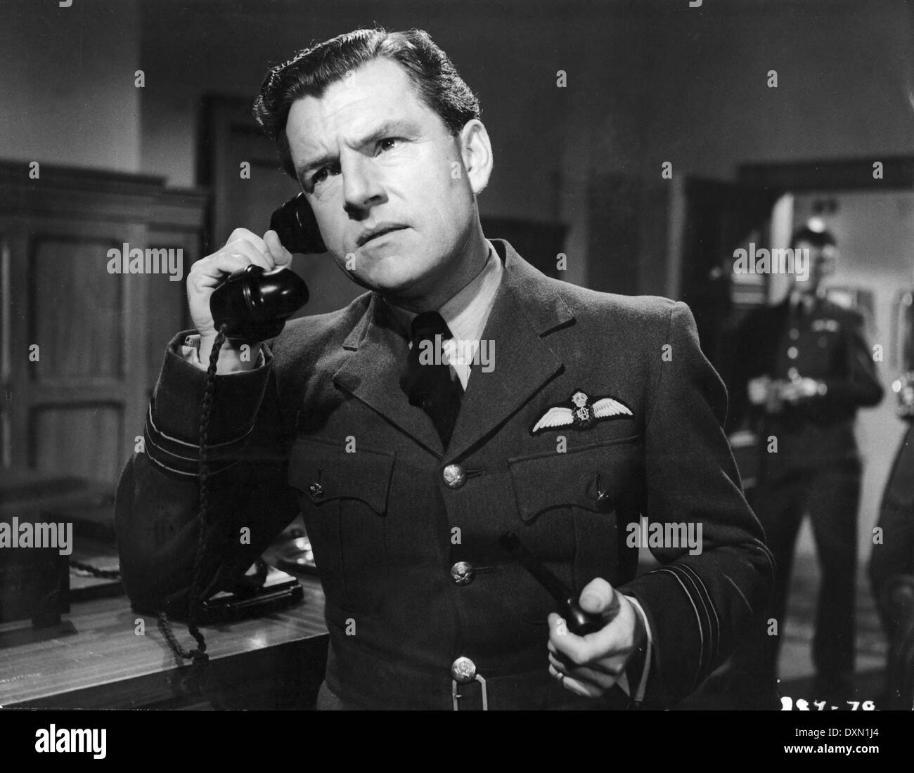 Kenneth douglas Banque d'images noir et blanc - Alamy