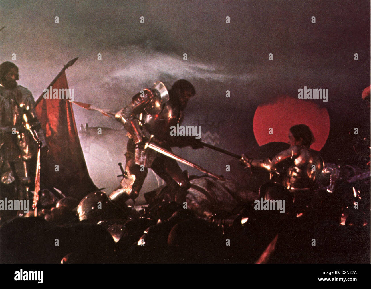Paul geoffrey excalibur 1981 Banque de photographies et d’images à ...