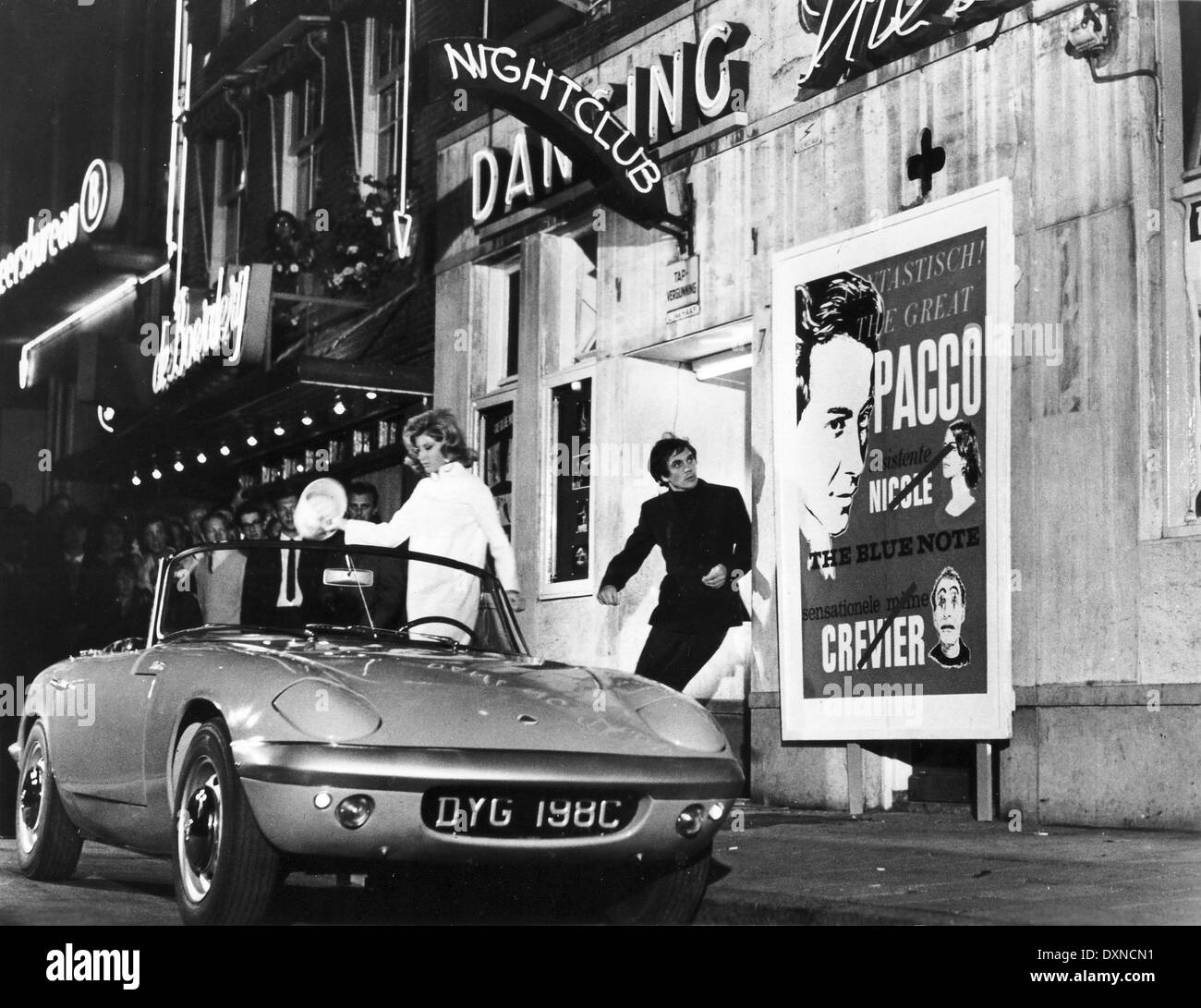 Modesty blaise 1966 terence stamp Banque de photographies et d’images à ...