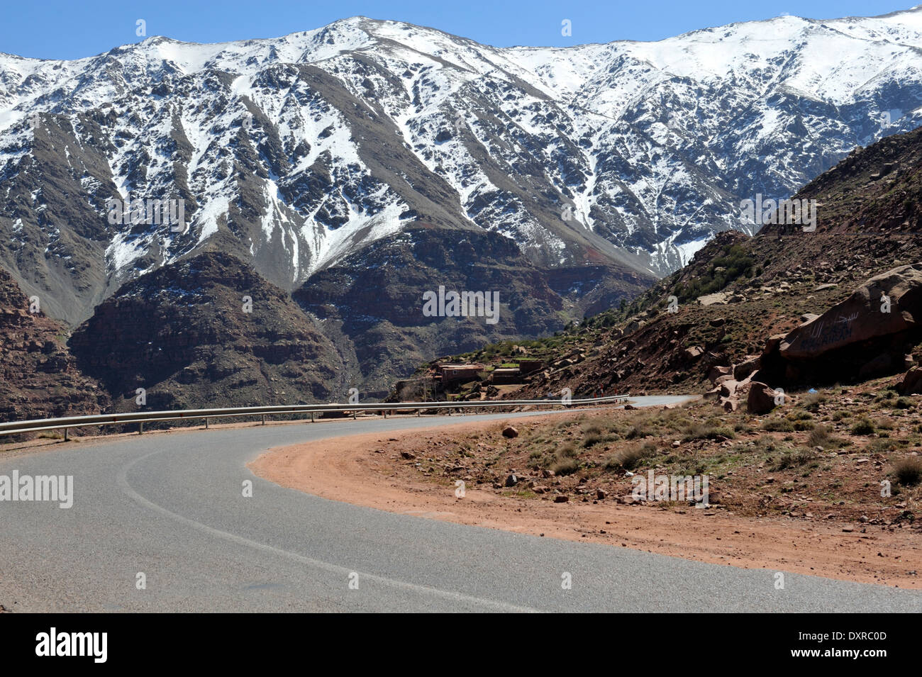Atlas montagnes marrakech Banque de photographies et d’images à haute ...