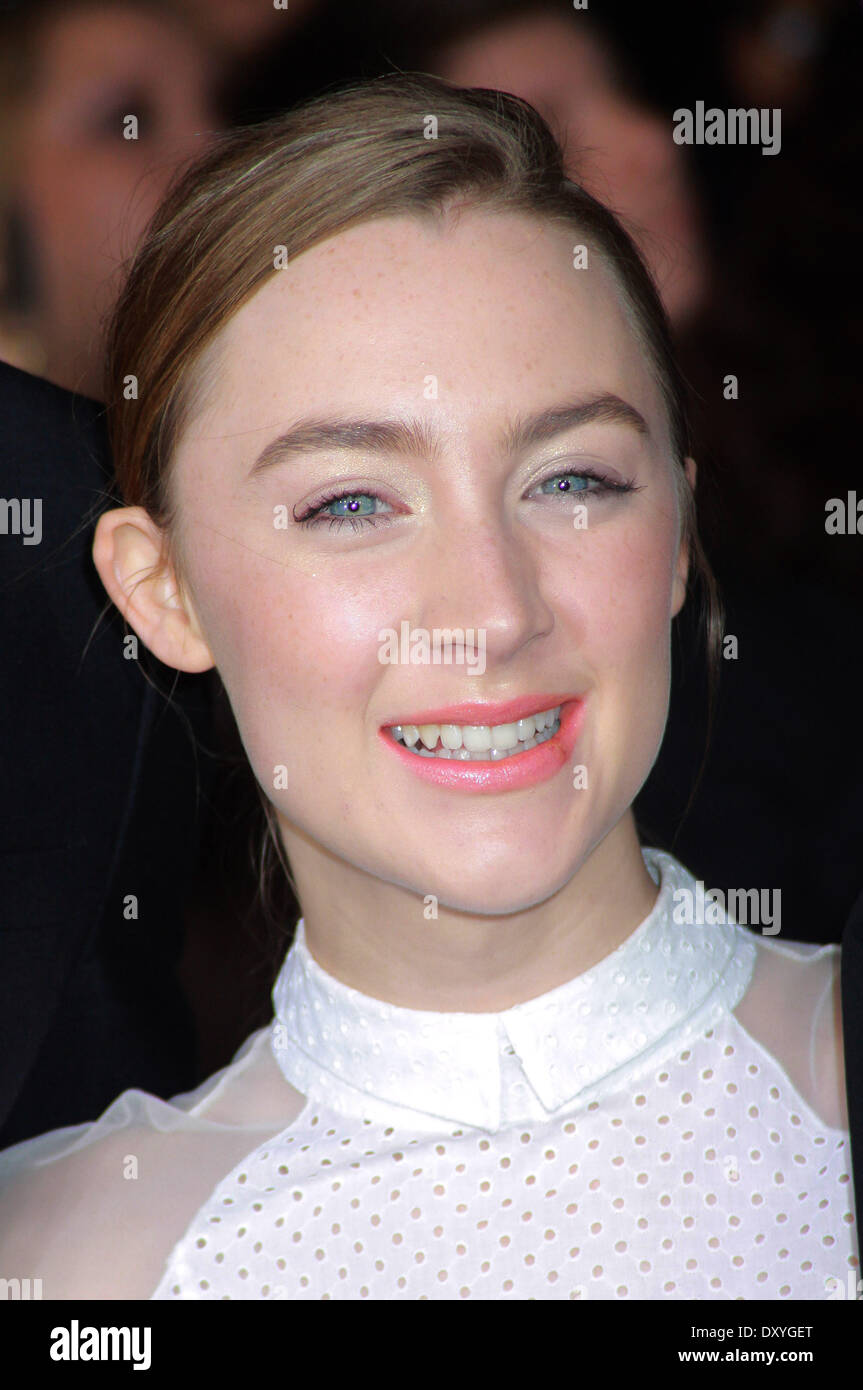 Saoirse ronan twilight saga Banque de photographies et d’images à haute ...