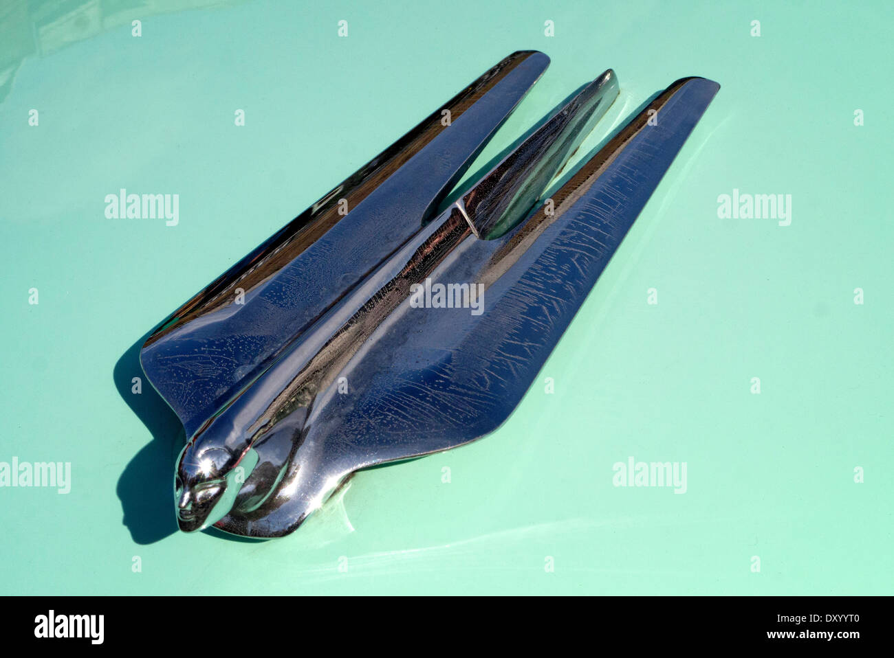 Ornement de capot de voiture Banque de photographies et d’images à ...