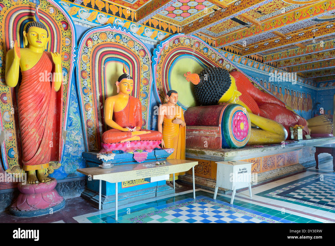 Rock temple of isurumuniya anuradhapura Banque de photographies et d ...