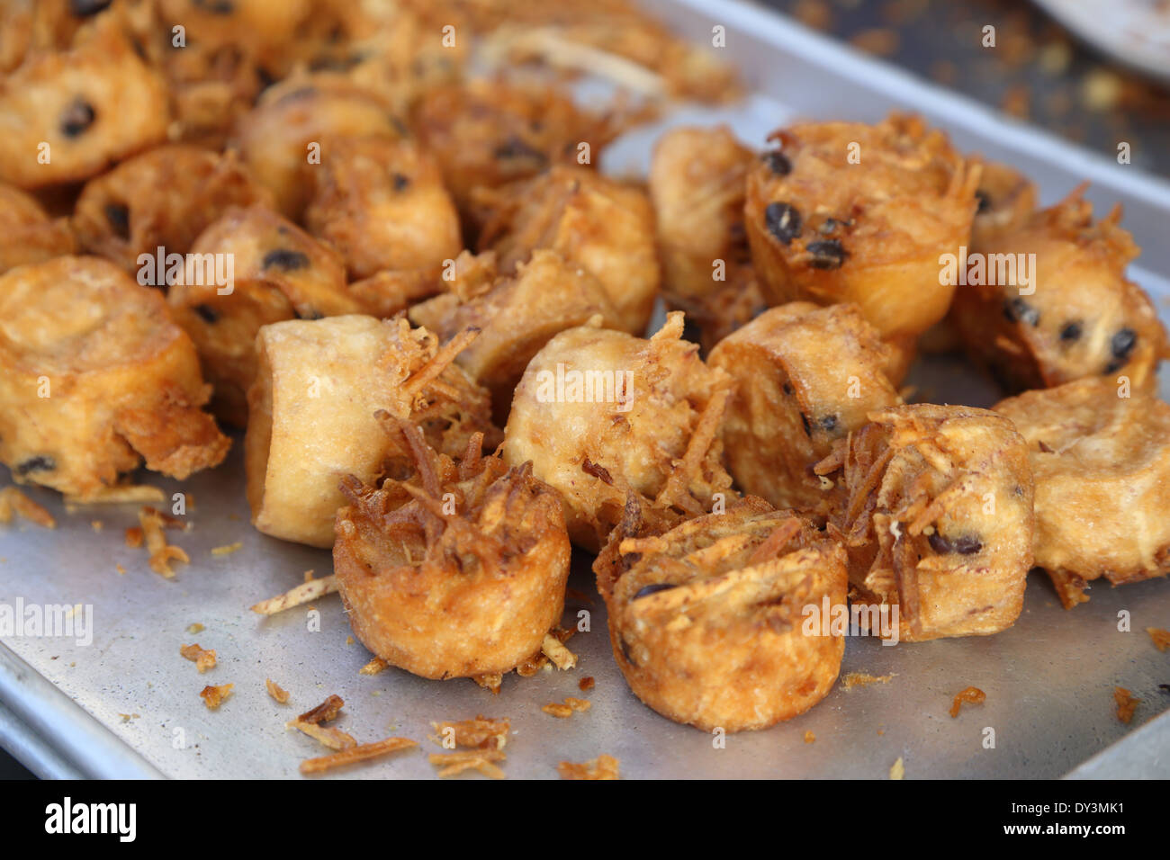 Taro frit Banque de photographies et d’images à haute résolution - Alamy