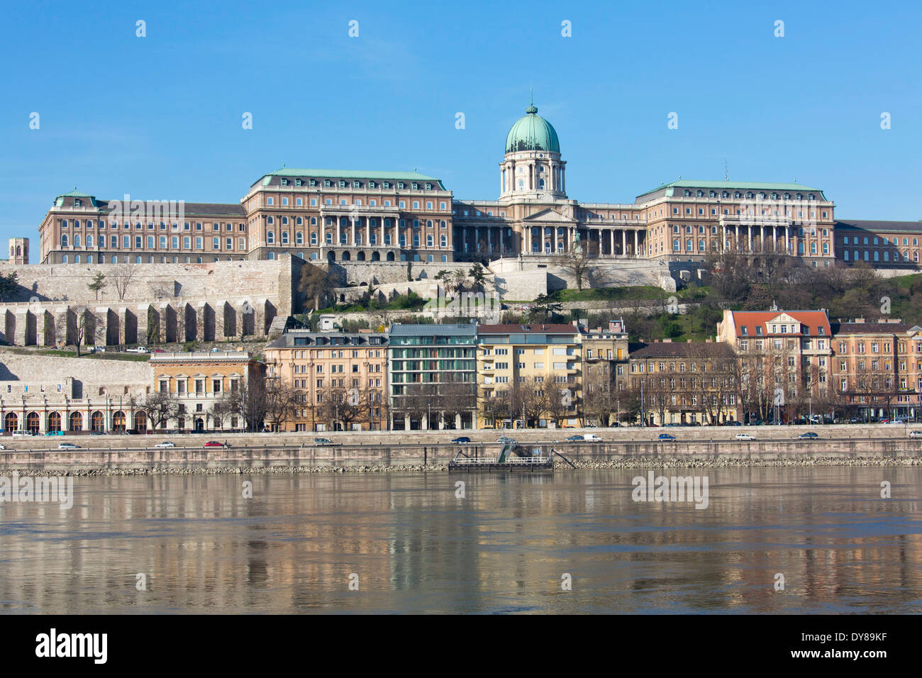 Château royal de buda Banque de photographies et d’images à haute ...