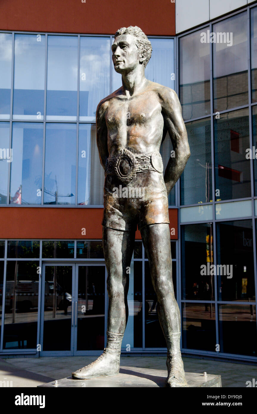 Champion de boxe poids plume Banque de photographies et d’images à ...