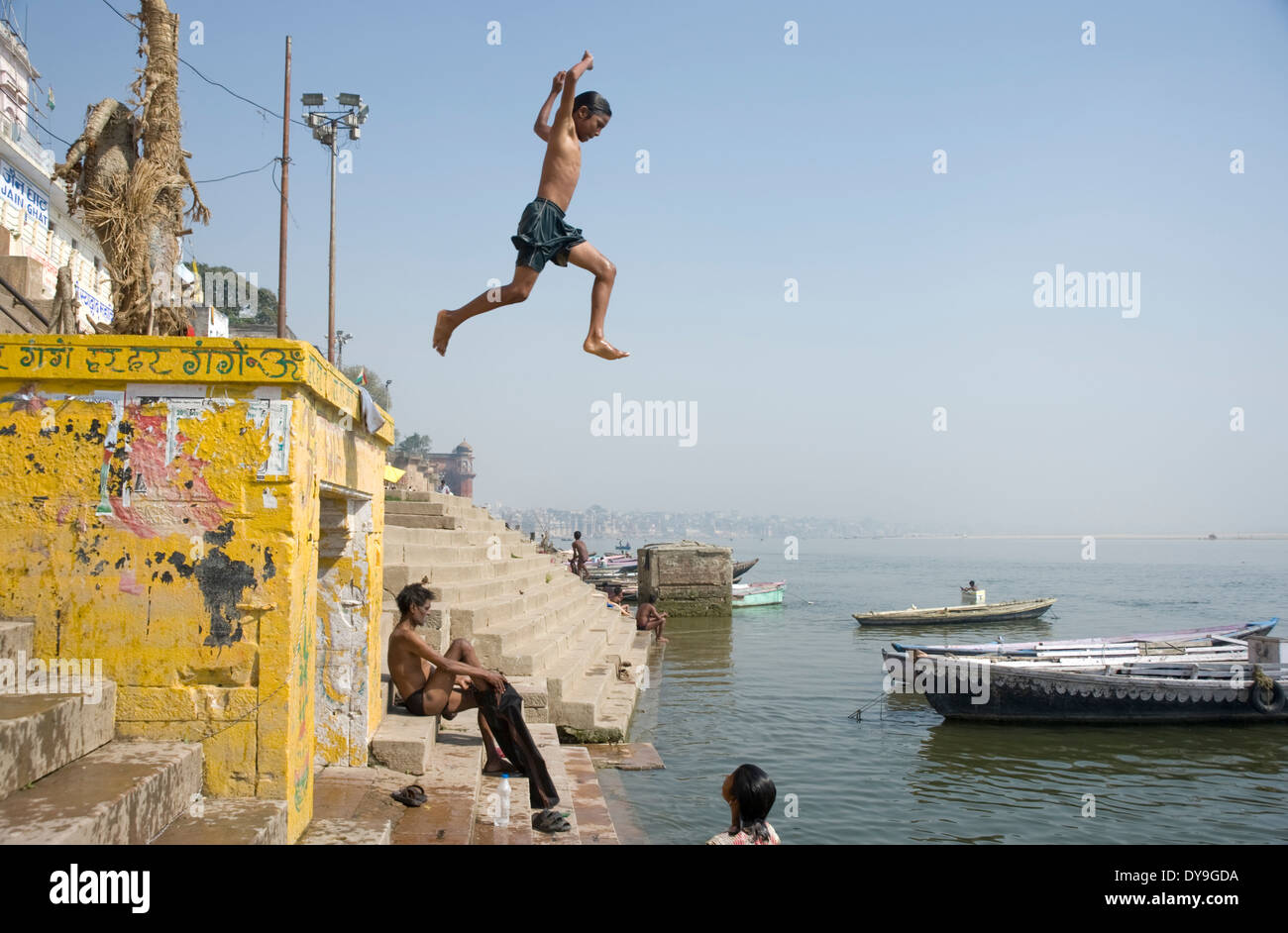 Ganges diving Banque de photographies et d’images à haute résolution ...