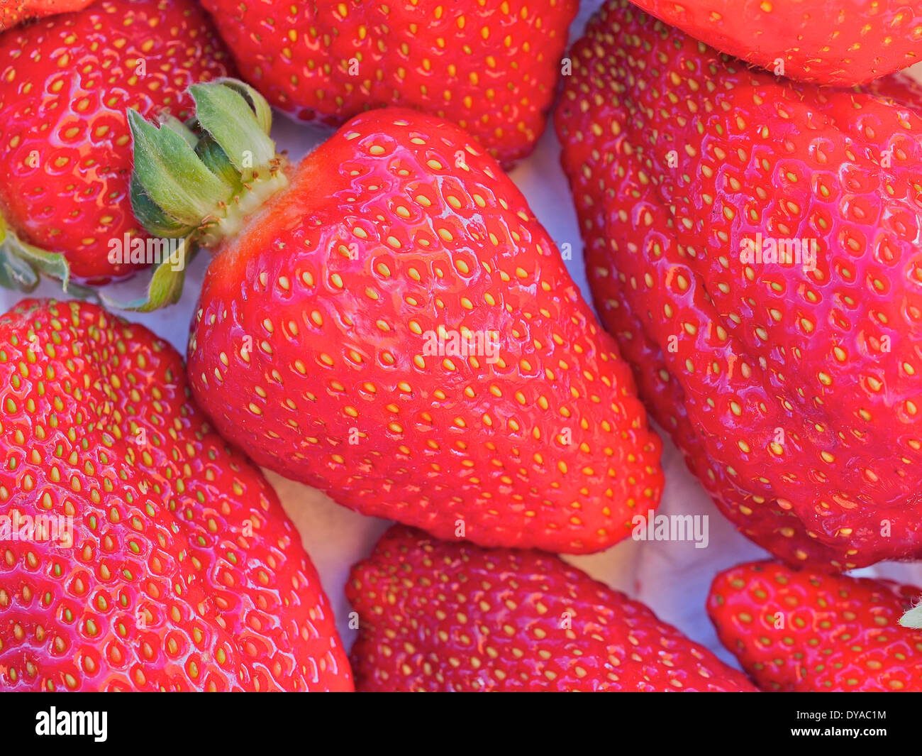 Fruits et fraises Banque de photographies et d’images à haute ...