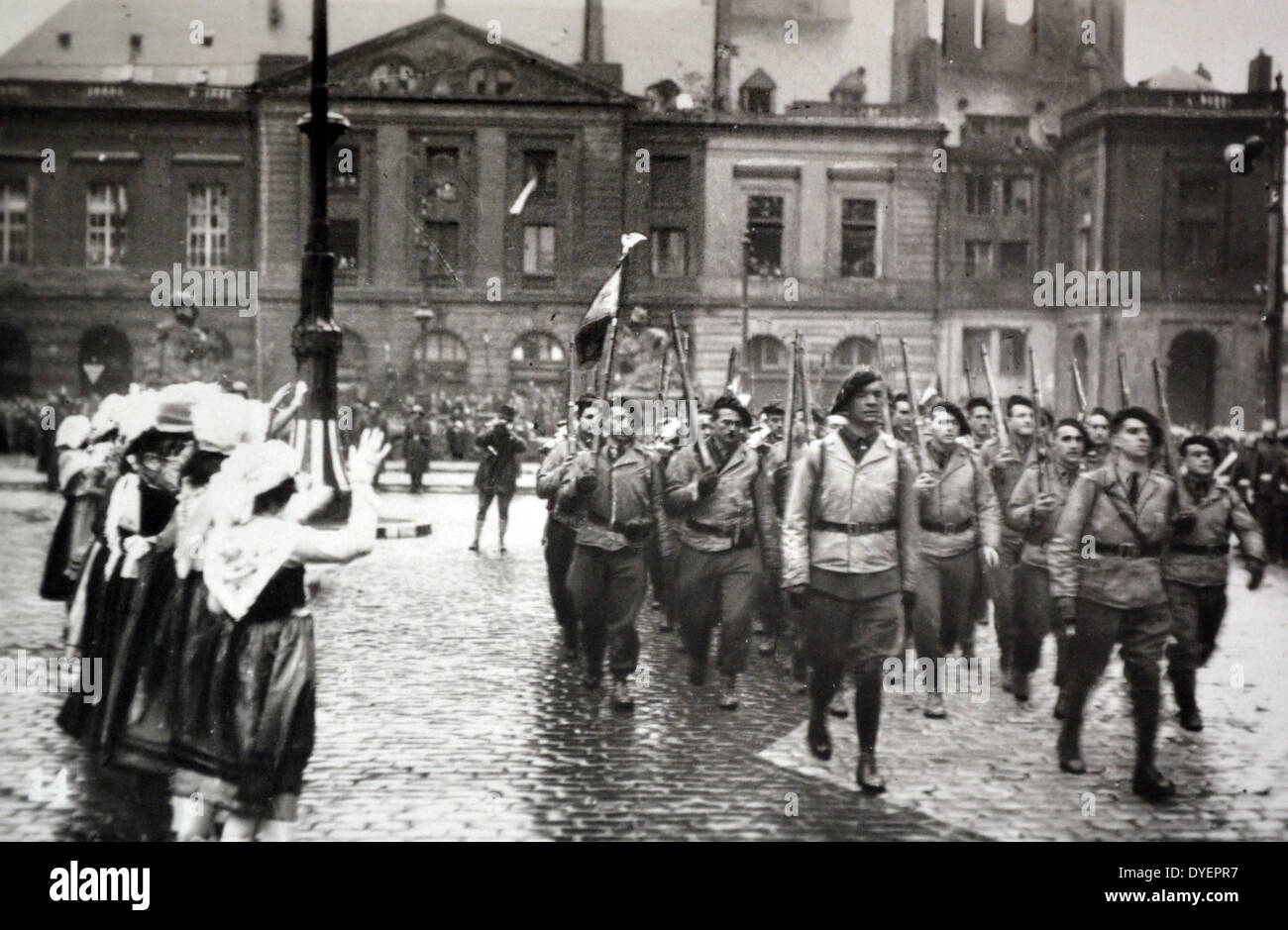 Célébrations à Strasbourg après la libération de l'occupation allemande ...