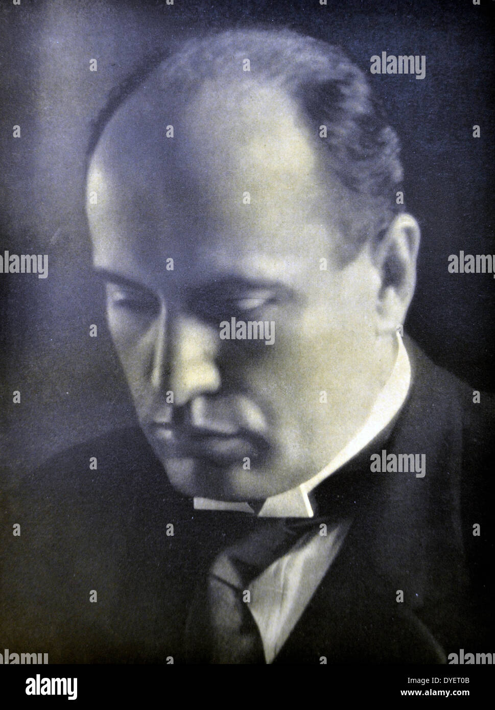 Mussolini fasciste leader italien histoire archives historiques ...