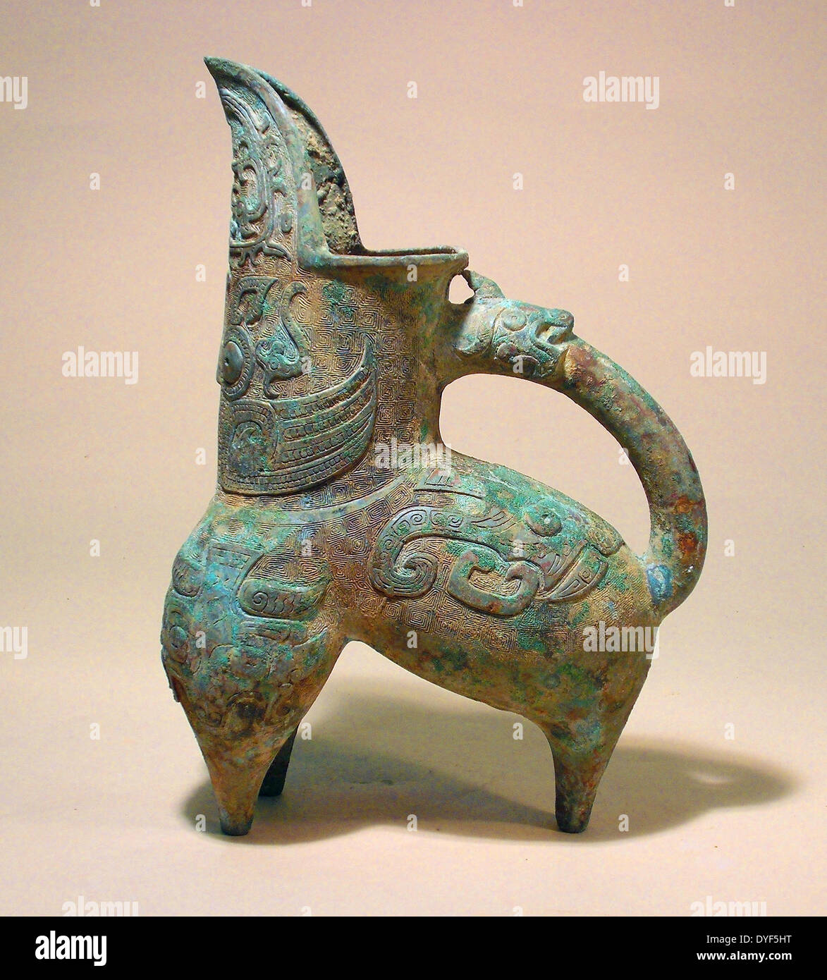 Bronze vessel ancient china Banque de photographies et d’images à haute ...