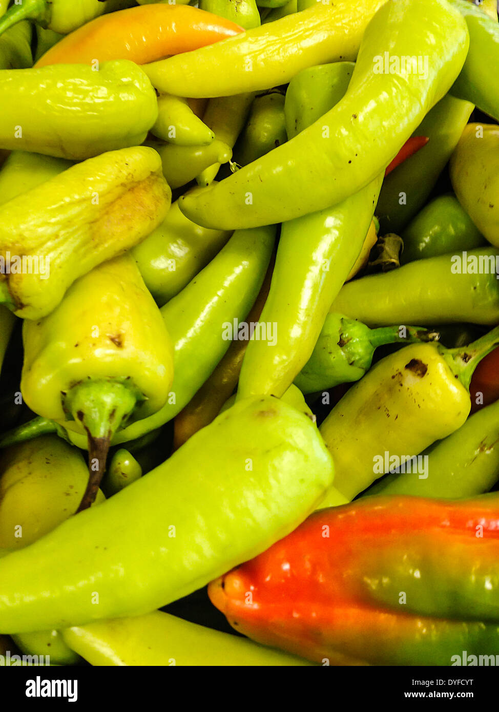 Piments bananes Banque de photographies et d’images à haute résolution ...