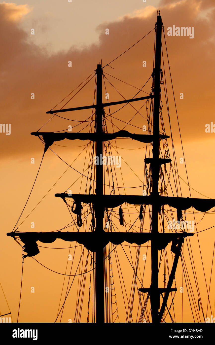 Vieux gréement Banque de photographies et d’images à haute résolution ...