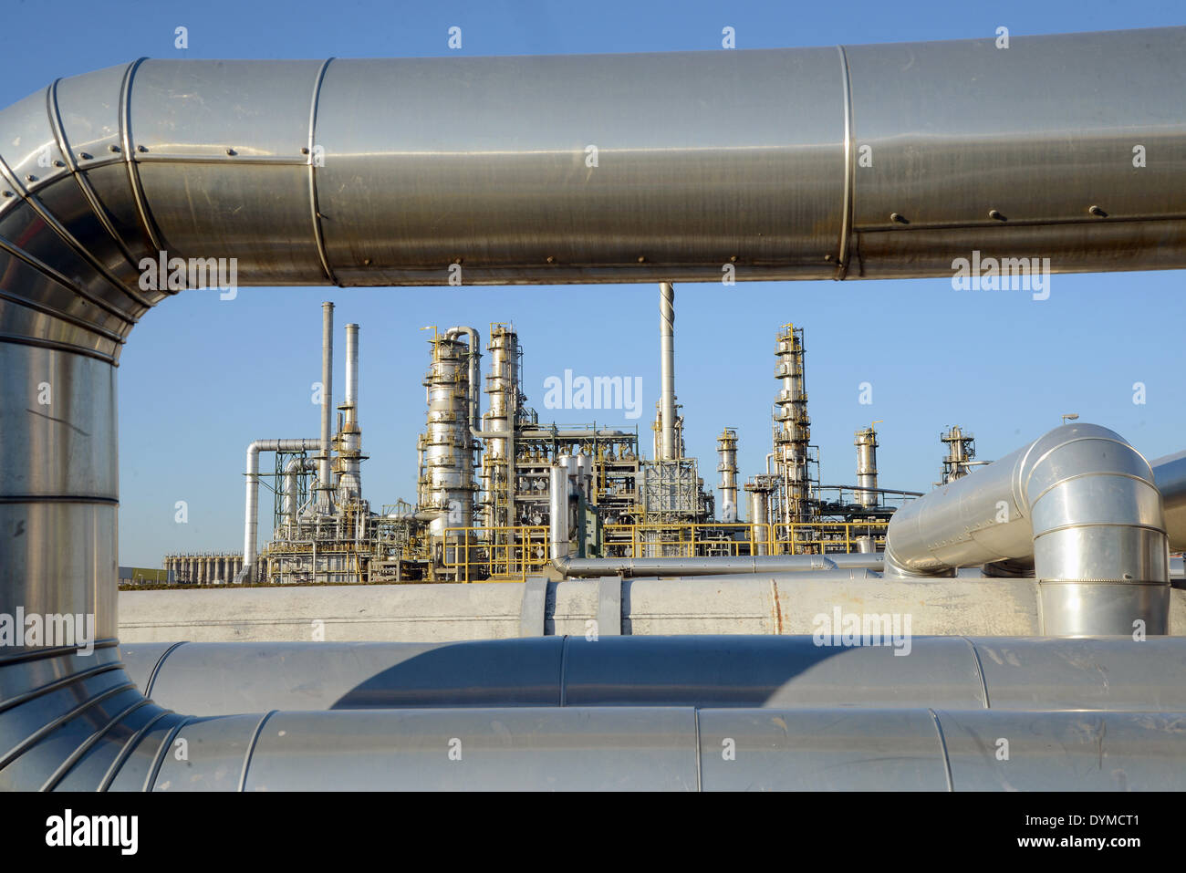 Leuna germany refinery total refinery Banque de photographies et d ...